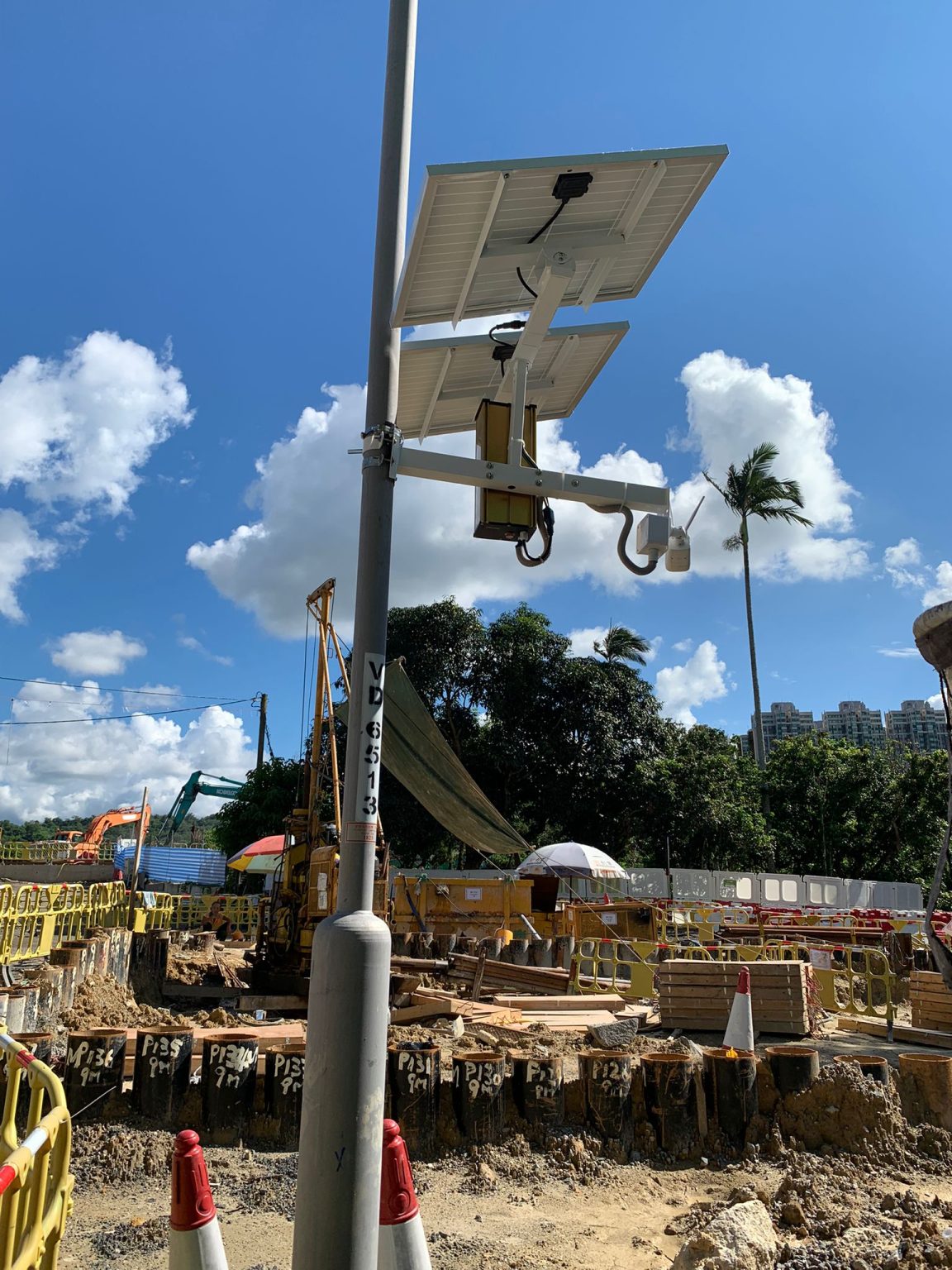 120W高效能單晶雙太陽能板60AH儲電鋰電池 Twins solar Panel - iSmartView